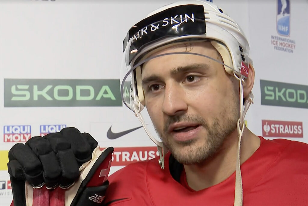 Klarer Schweizer Sieg zum WM-Start – GRHeute – Die Bündner Online-Zeitung